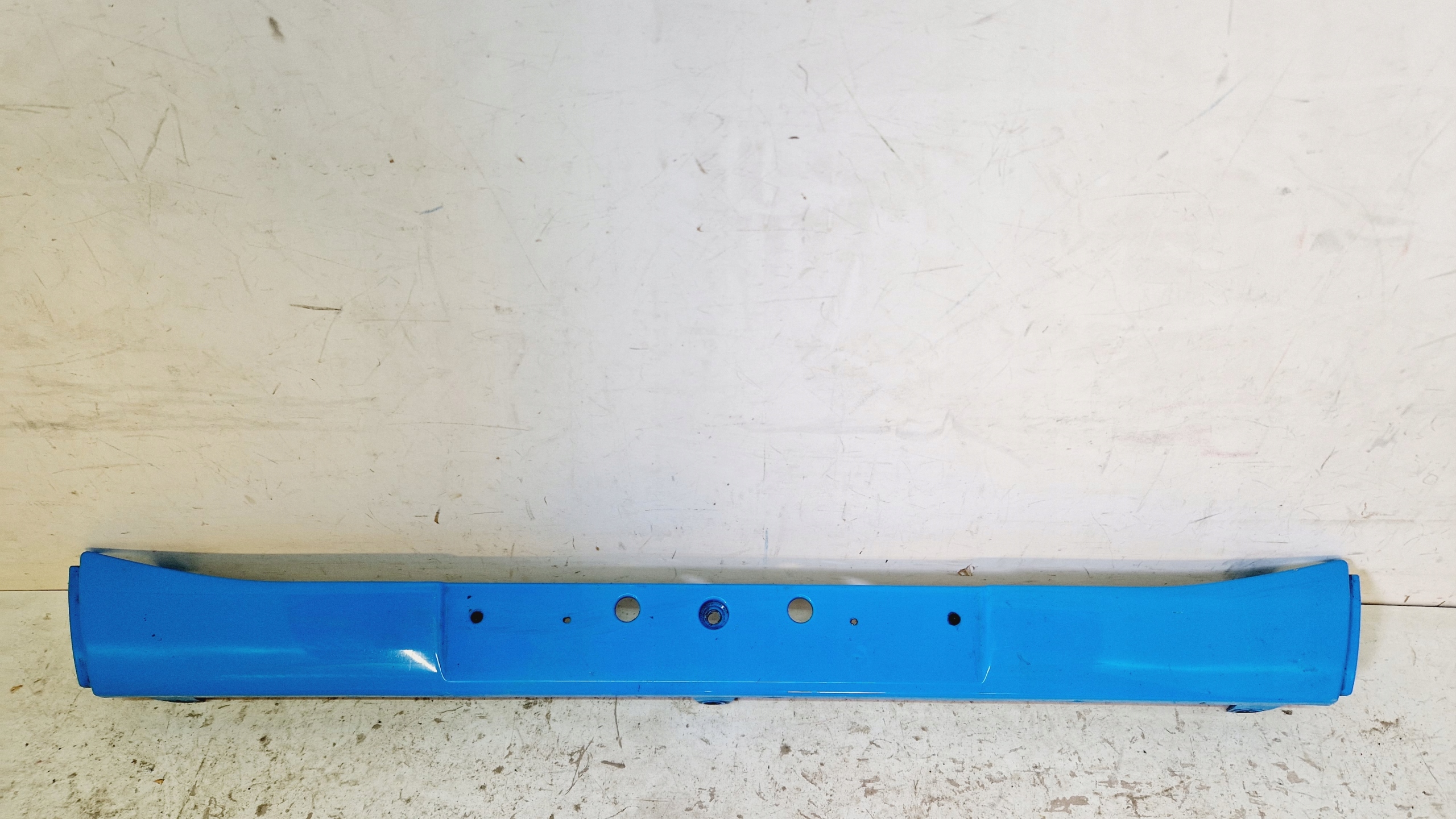 poszycie zderzaka środek belki volvo fh4 82090733 2528870 za 299 zł z ...