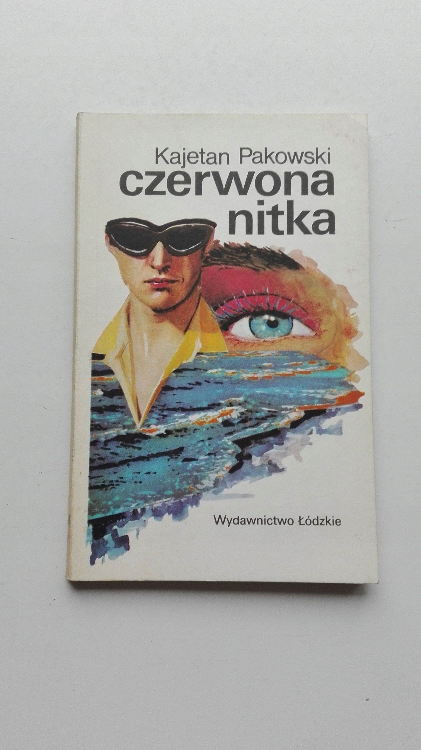 Czerwona nitka K. Pakowski (13518146876) | Książka Allegro