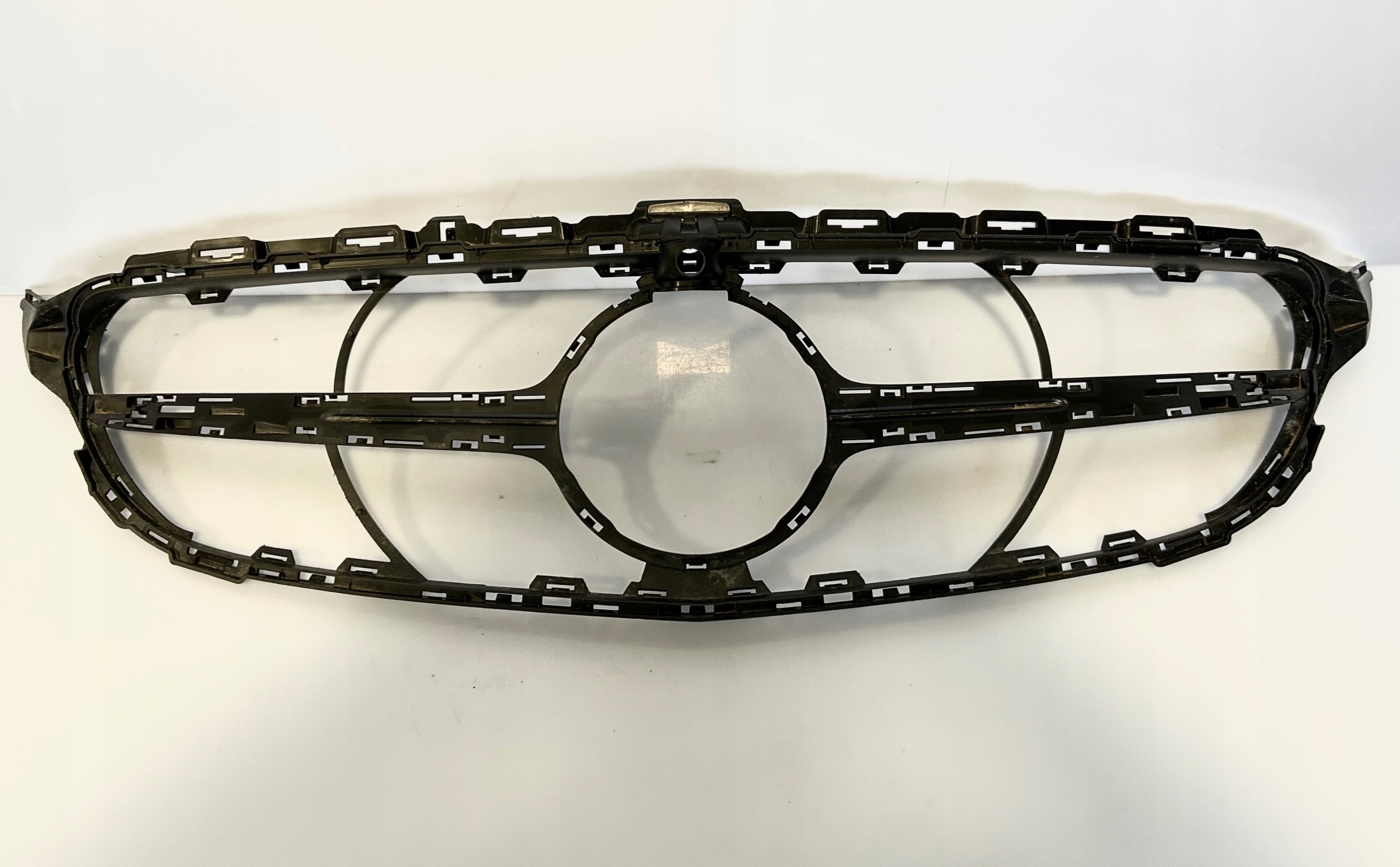 MERCEDES ATRAPA GRILL A2058881760 - porównaj ceny - Allegro.pl