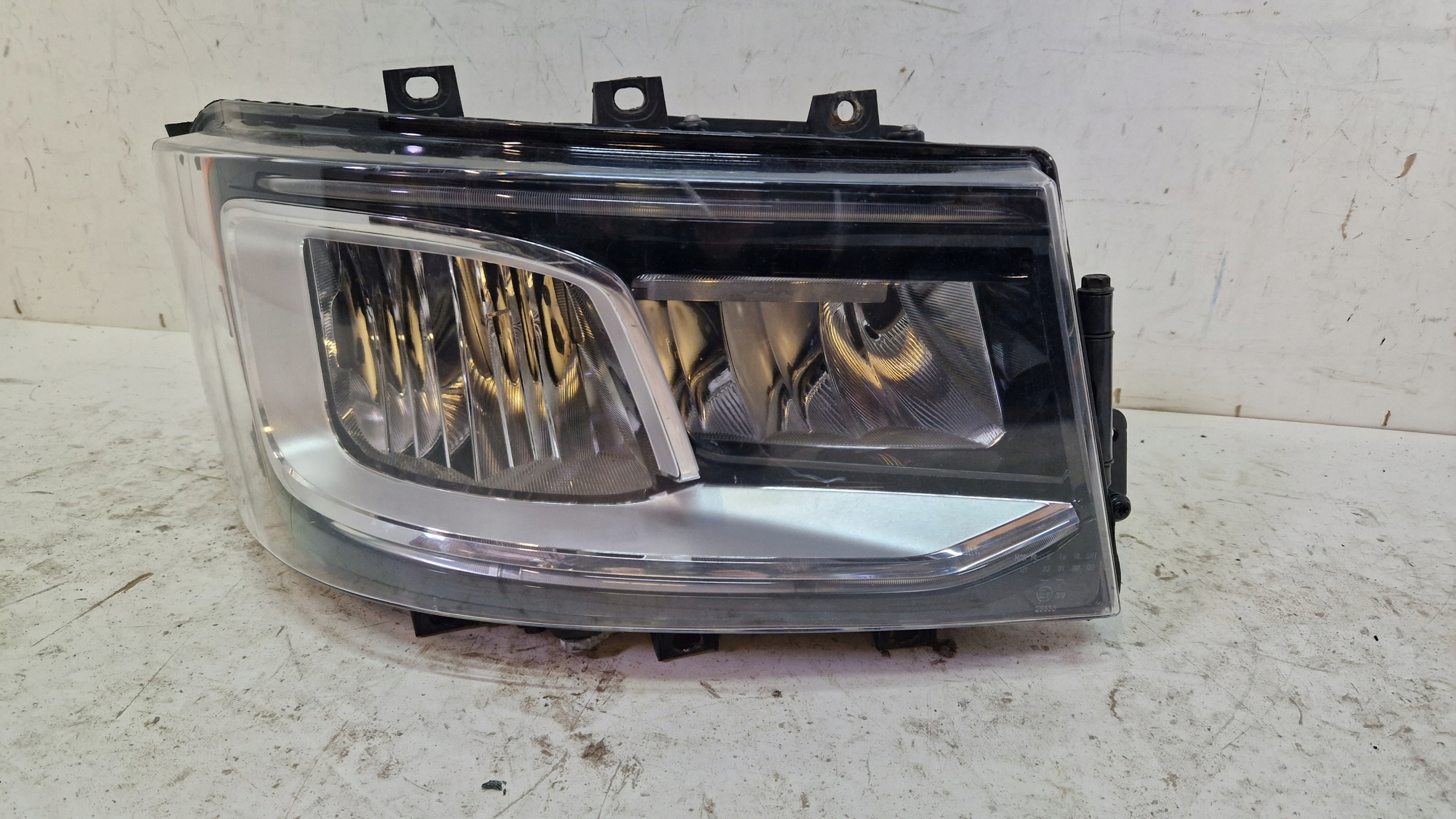 lampa reflektor full led prawy scania s r 2674391 lift 2674391 za 2799 ...