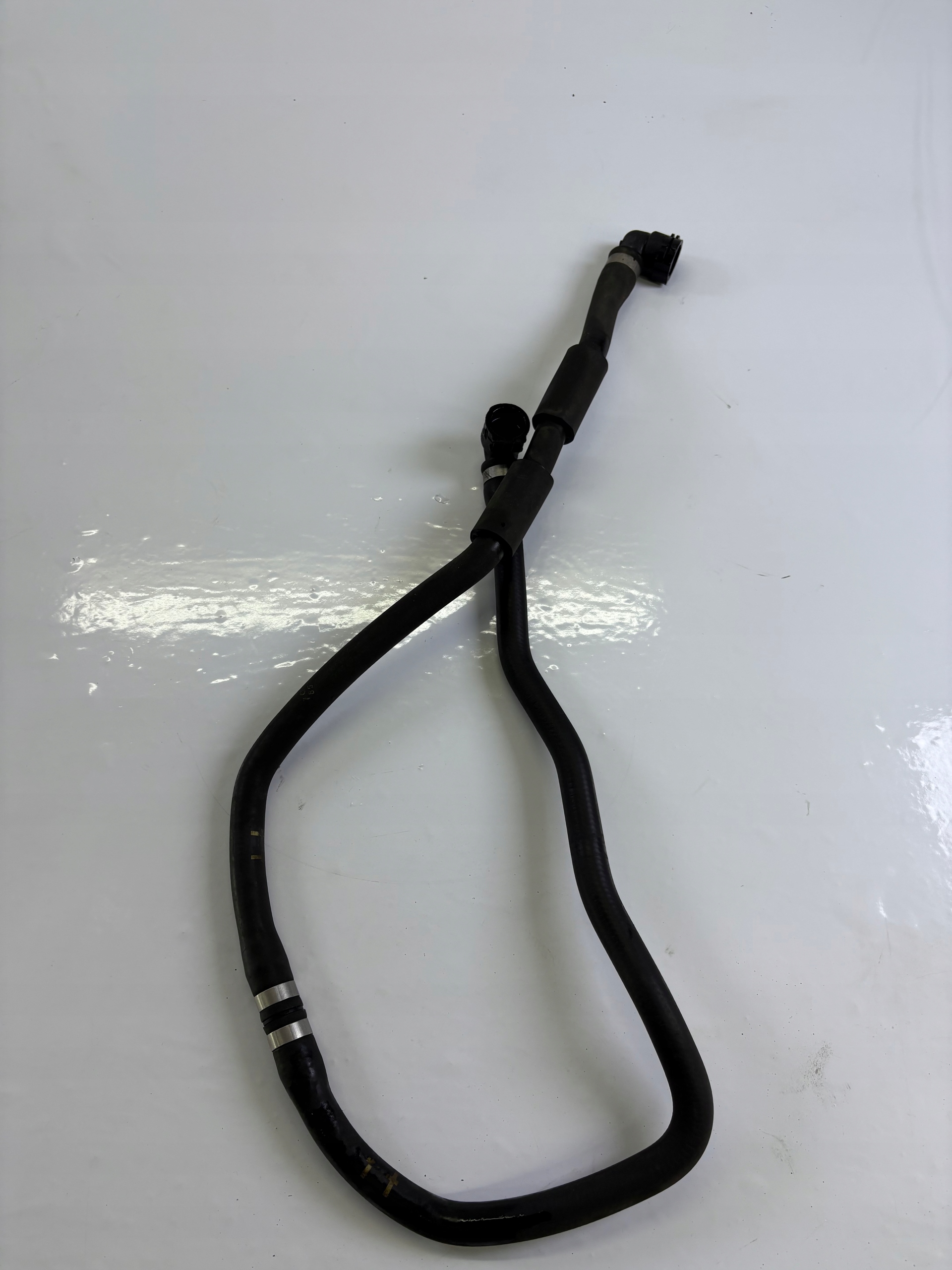 PRZEWÓD RURA WODY KROCIEC BMW 3.0D F30 F32 8375796 za 59.00PLN z Lublin ...