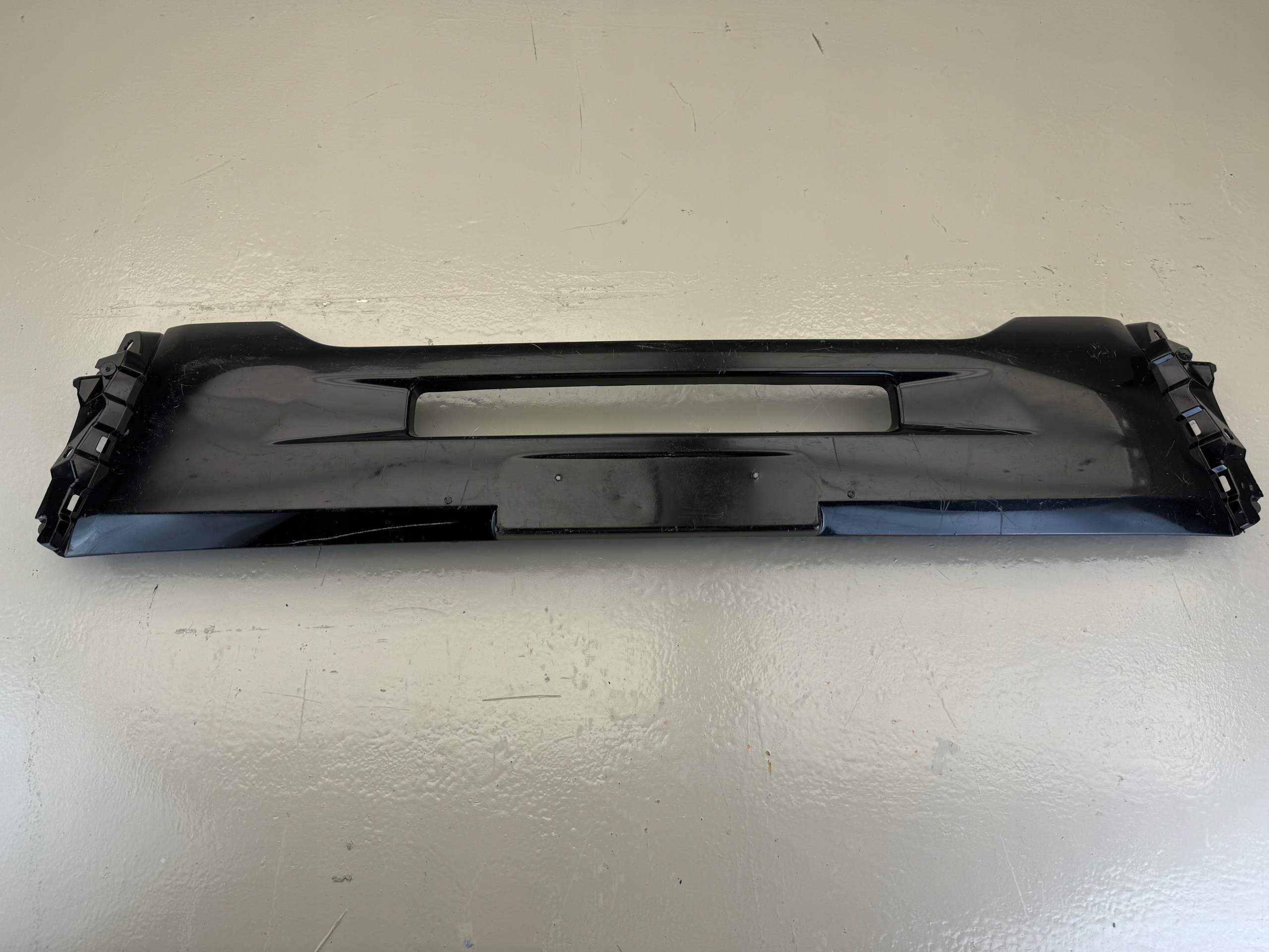 MITSUBISHI OUTLANDER III 3 LIFT 15- LISTWA NAKŁADKA ZDERZAKA PRZÓD ...