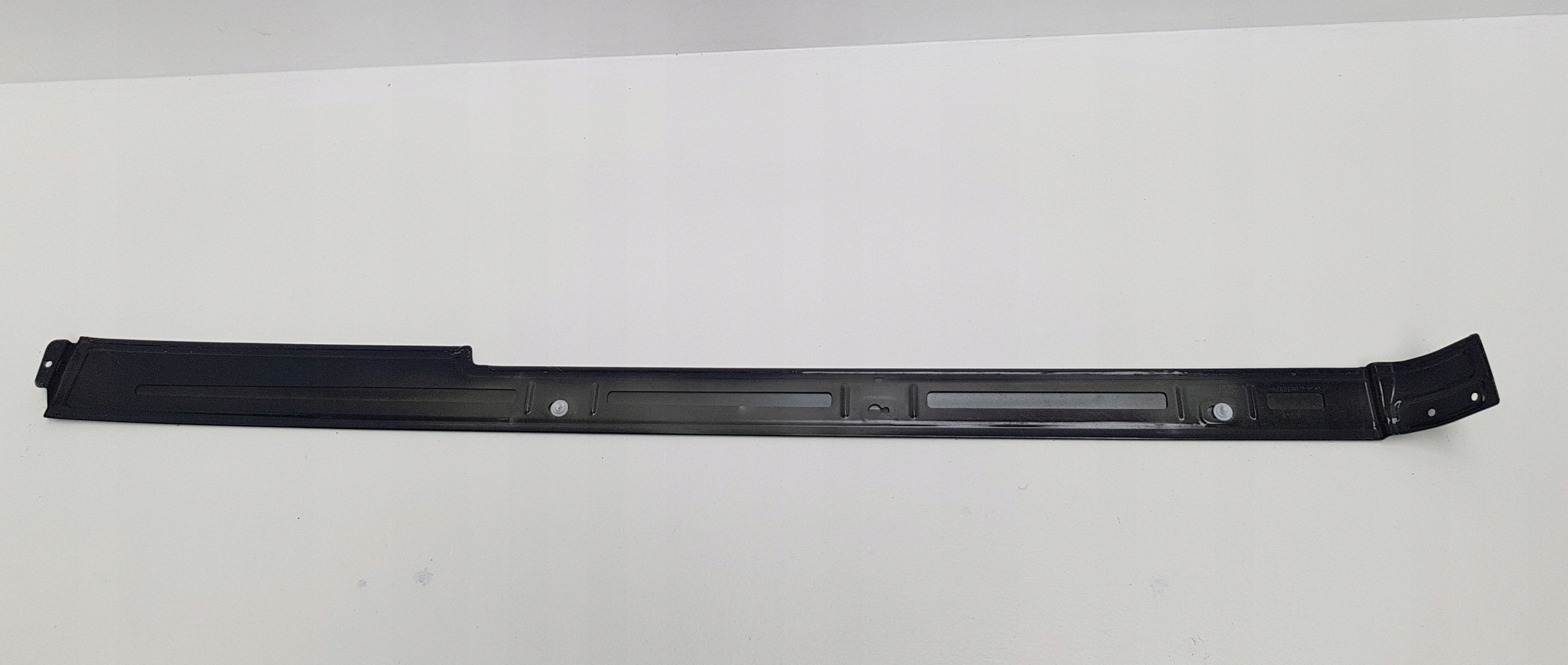 A4476900570 A4476900570 - Mercedes W447 кришка направляючої розсувних ...