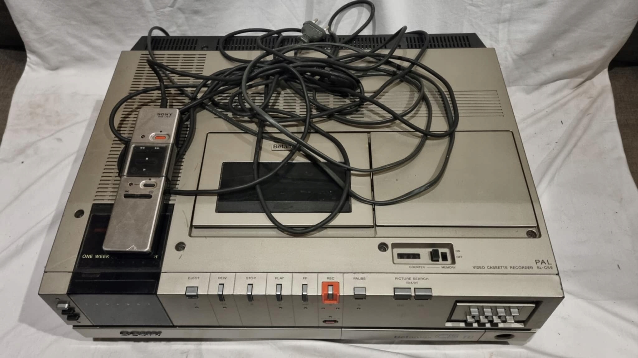 Magnetowid Beta Betamax Sony SL-C5E pilot Sony RM-75T System Betamax PAL - Sklep, Opinie, Cena w ...