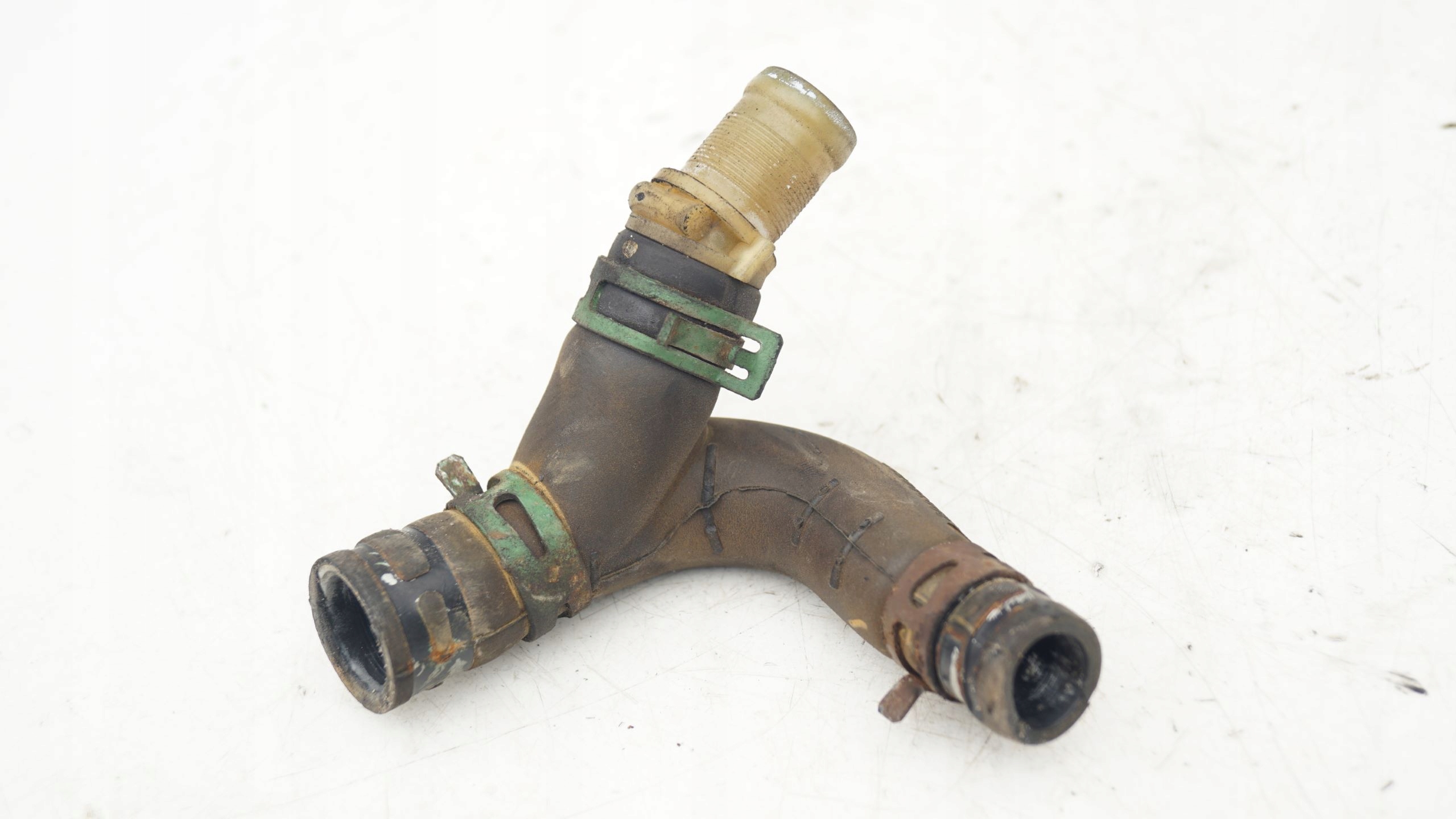 Renault OE 800386720 króciec wody • Cena, Opinie - Allegro