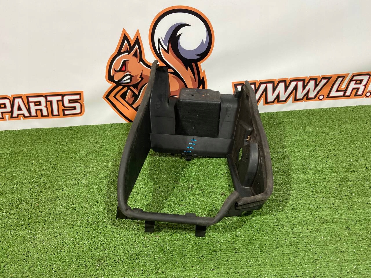 DEFLEKTOR WENTYLACYJNY PRAWY RANGE ROVER SPORT L494 DPLA-7H460-AA ...