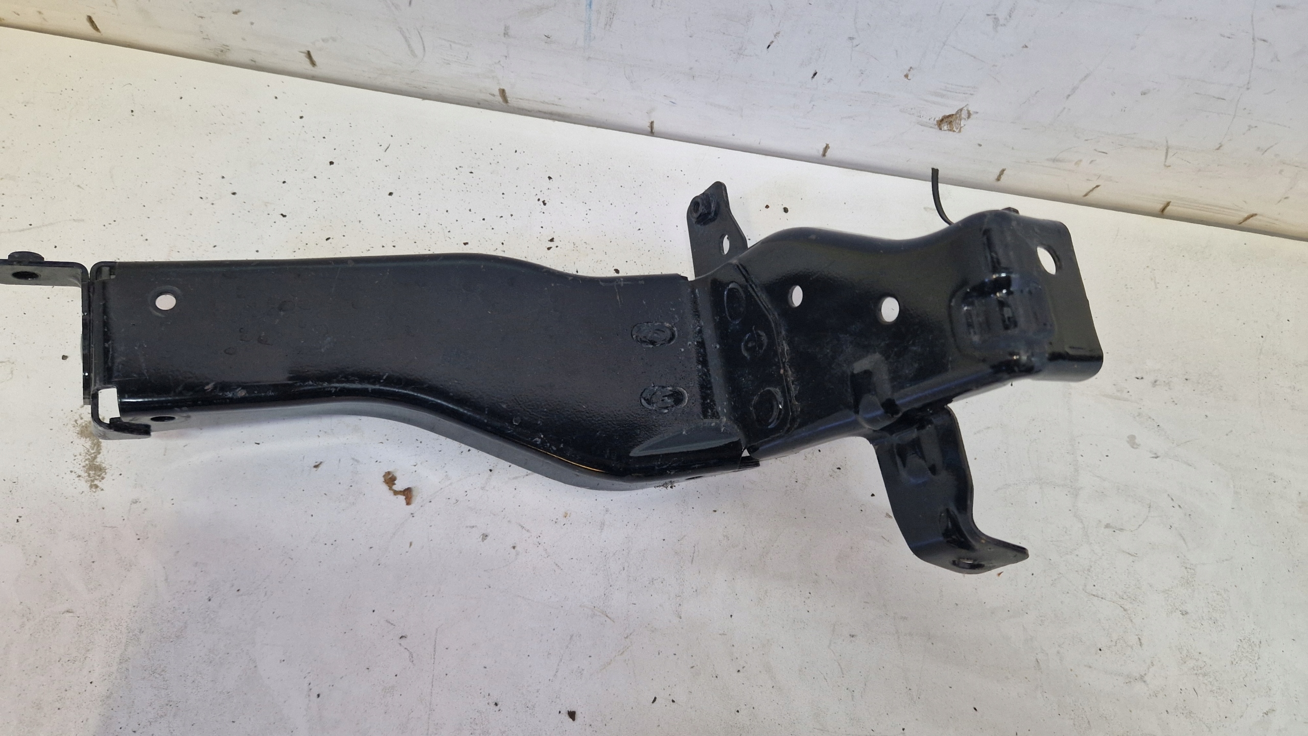 mocowanie wspornik halogenu volvo fh5 84203734 1111111111 za 499.00PLN ...