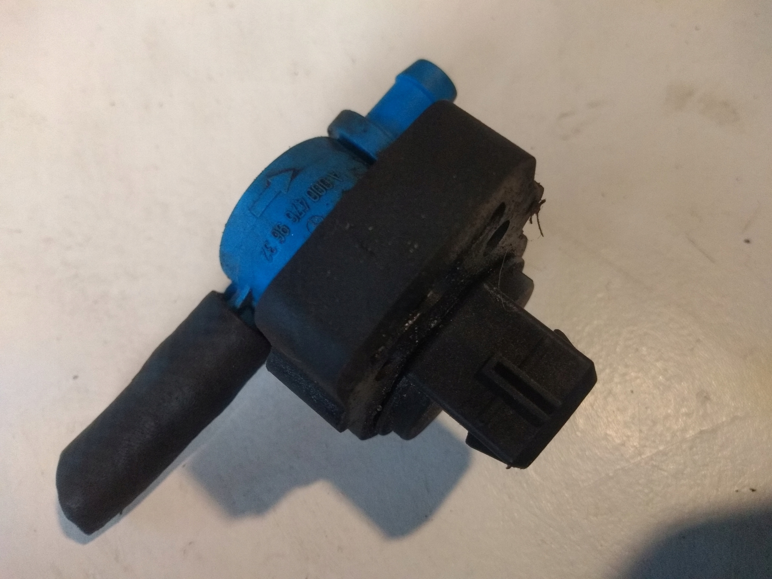 ZAWÓR PODCIŚNIENIA MERCEDES W211 W219 0004769632 0004769632 za 30 zł z ...