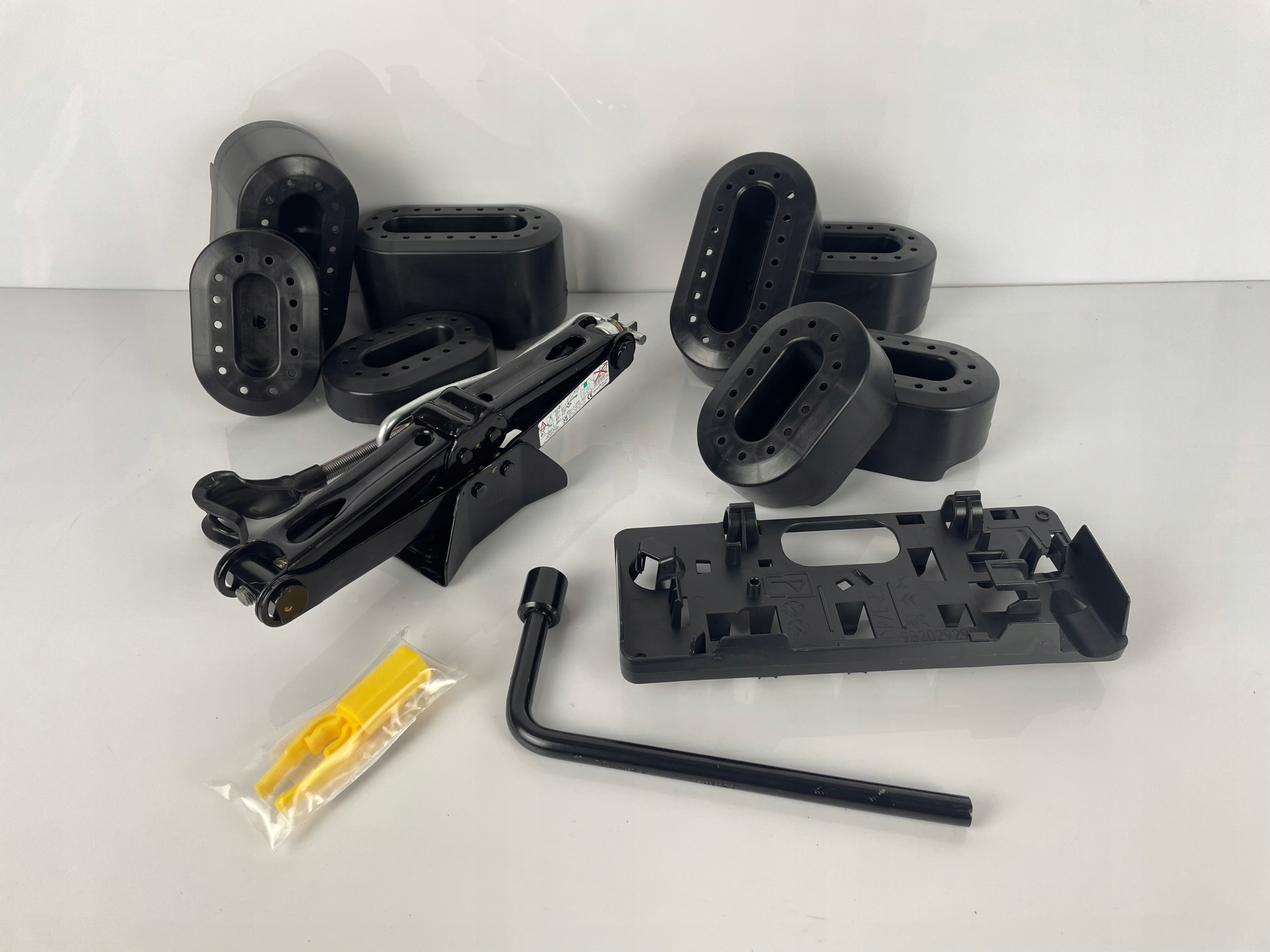 1677096780 - Niska cena na Allegro.pl