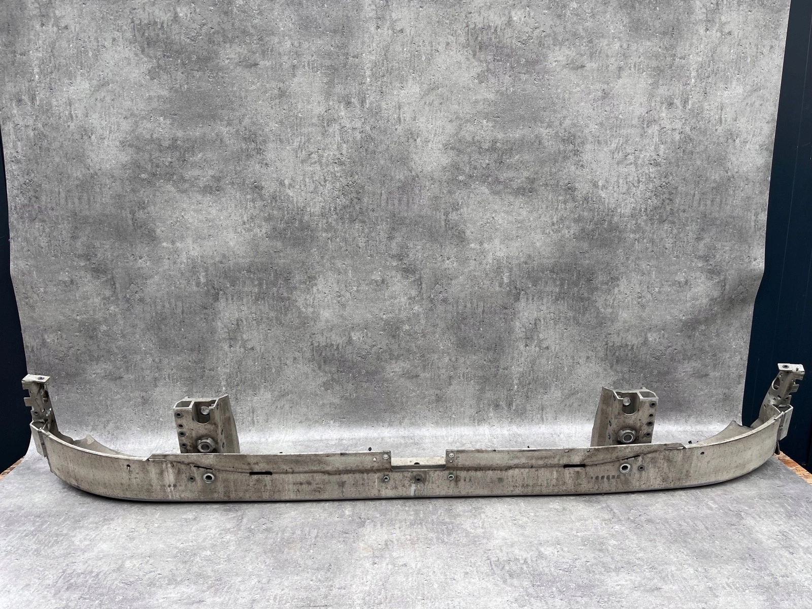 BELKA ZDERZAKA PRZÓD VOLVO FH4 za 1300.00PLN z Poznań - Allegro ...