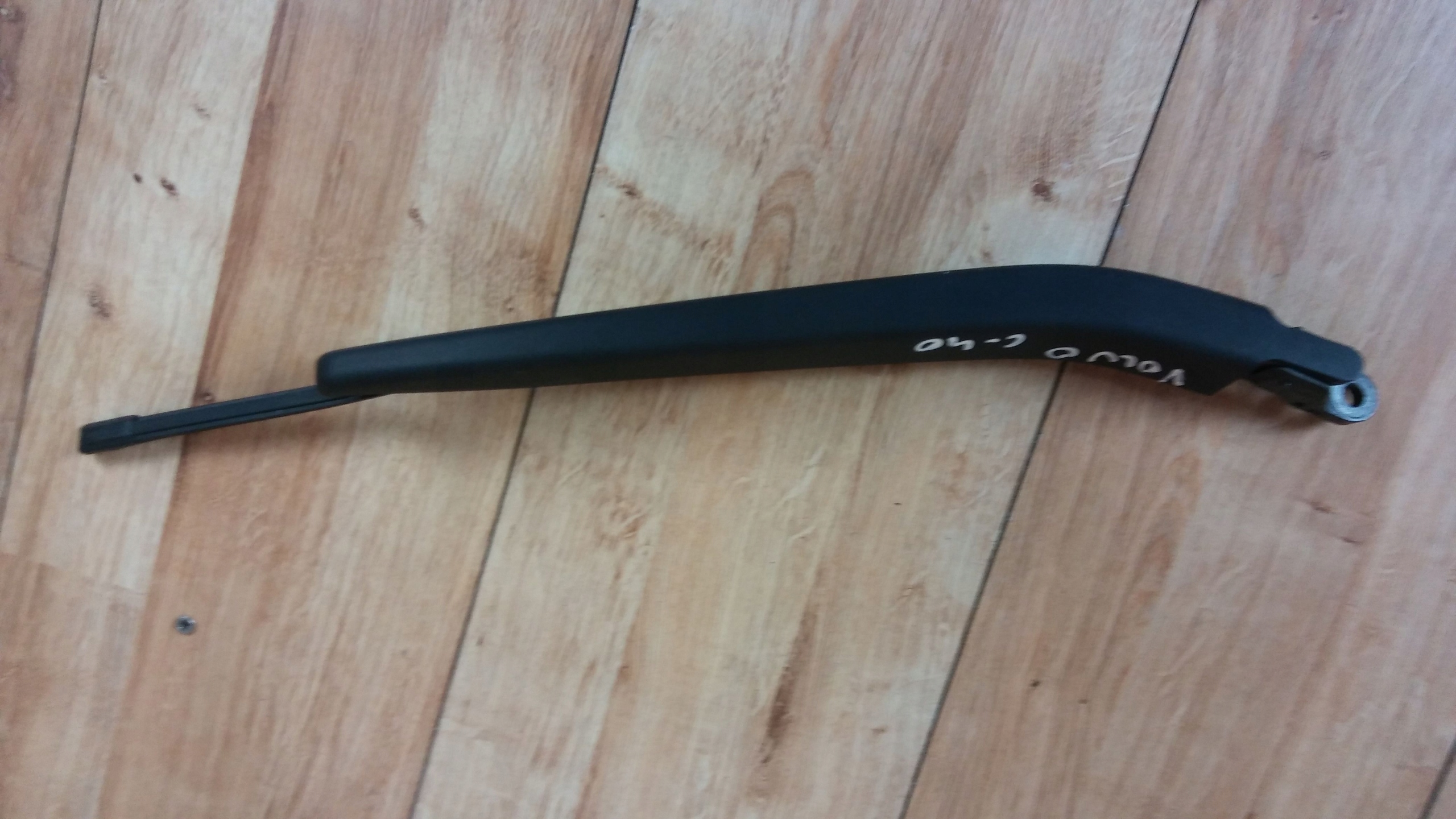 31378728 - Volvo V90 Cross Country 2018 задний рычаг стеклоочистителя ...