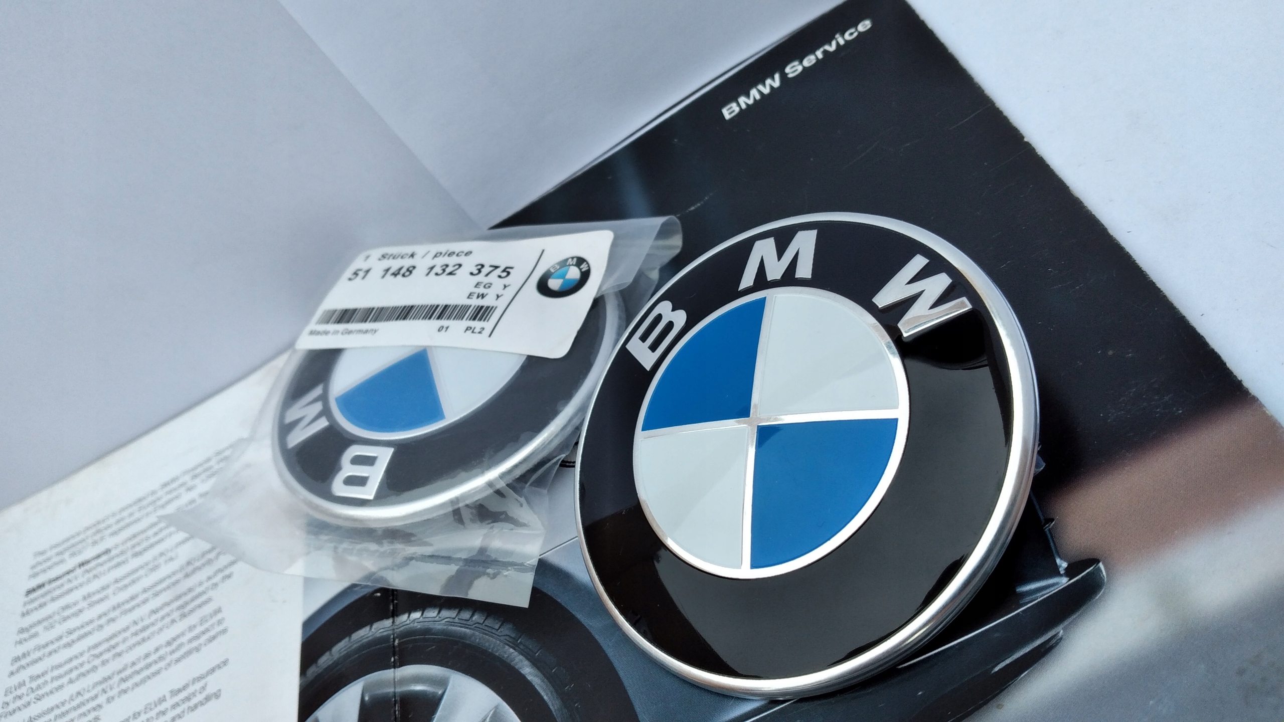 51148219237 nowe logo znaczek 74mm BMW F30 klapa • Cena, Opinie - Allegro