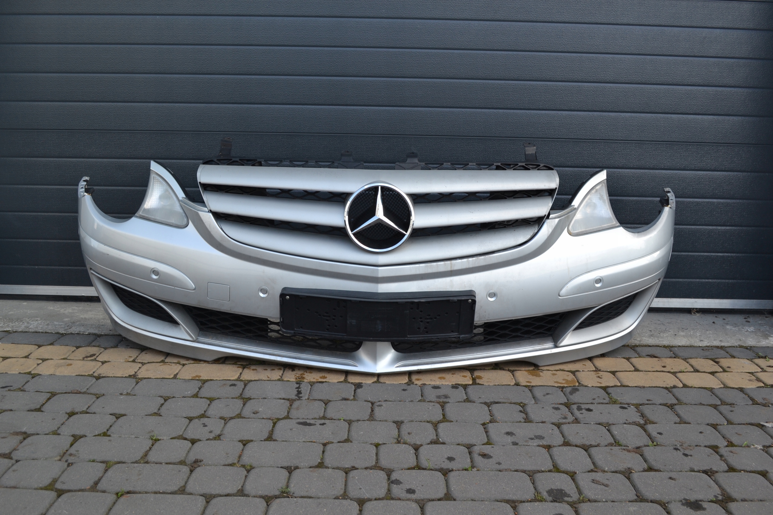 MERCEDES R KLASA 251 KOMPLETNY ZDERZAK PRZÓD A2518850065 Ładny F/V za ...