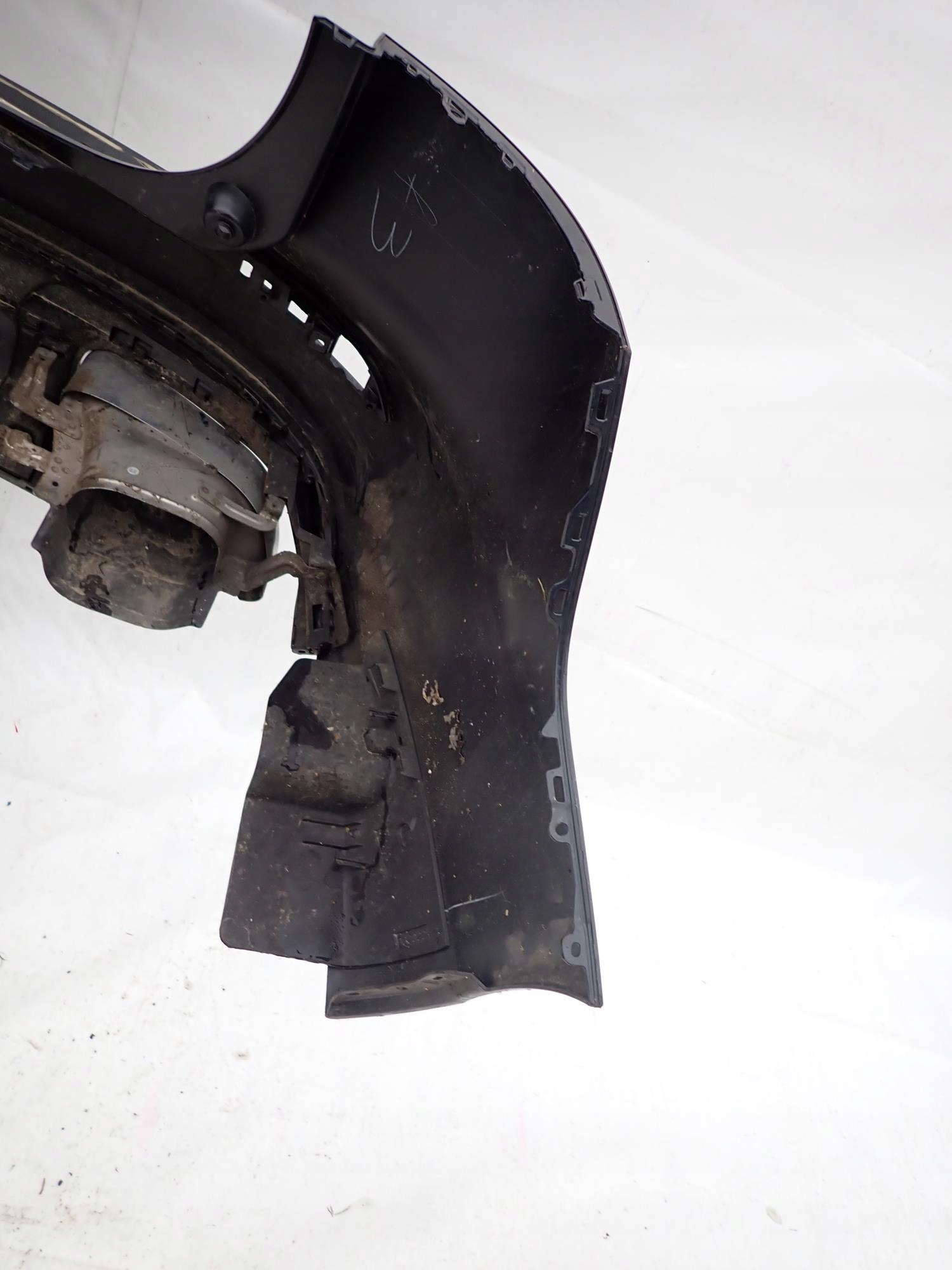 Купить VOLVO V60 II 2 18- БАМПЕР ЗАД ЗАДНИЙ ПАРКТРОНИКИ бу из Польши ...