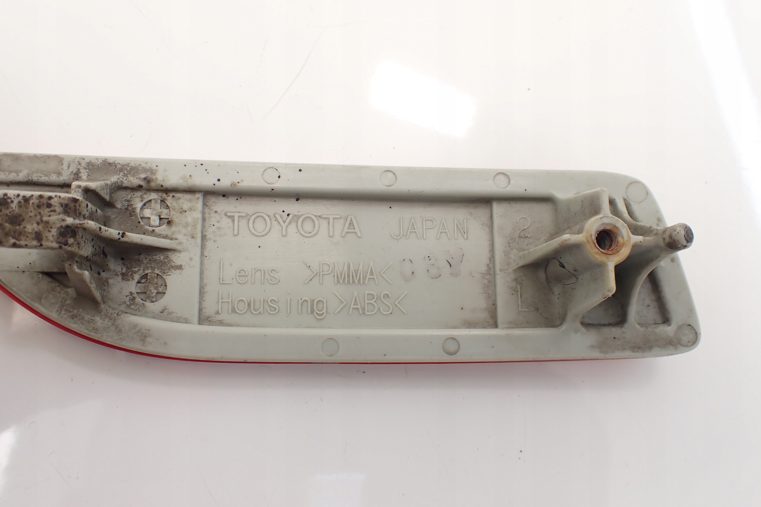 TOYOTA ОРИГИНАЛ 52169-02100 НАКЛАДКА БАМПЕРА ЗАДНЕГО Фото Украина