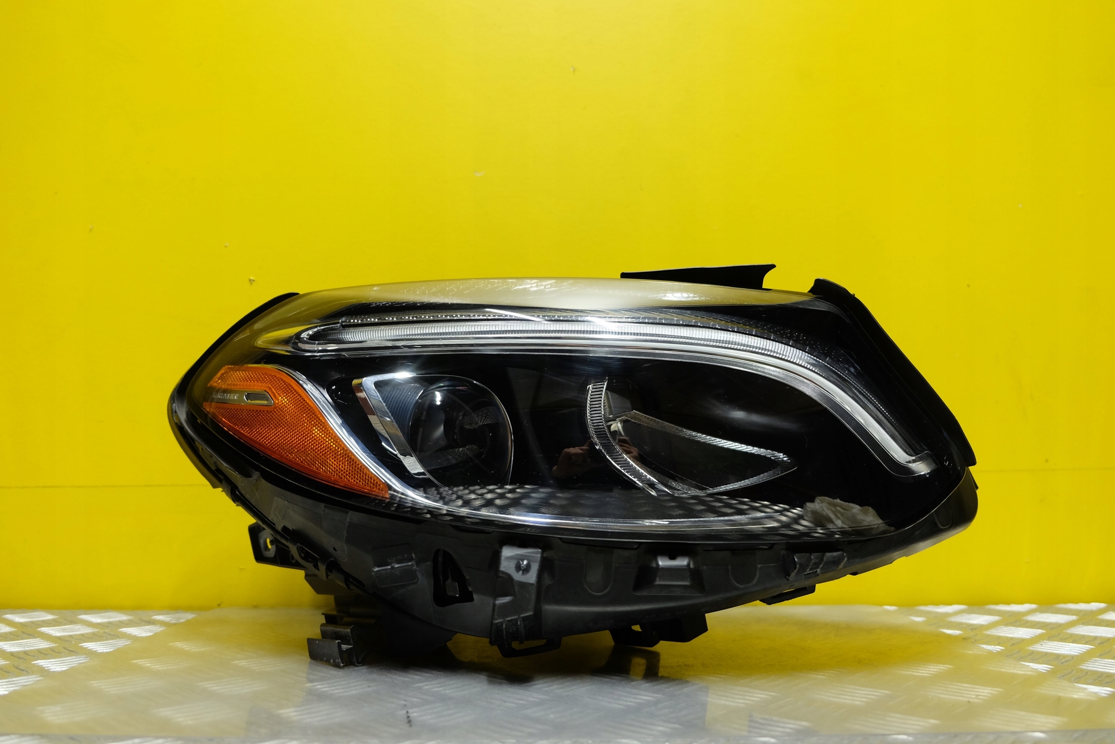 MERCEDES B W246 LIFT 2014- REFLEKTOR LAMPA FULL LED PRAWA USA za 2500 ...