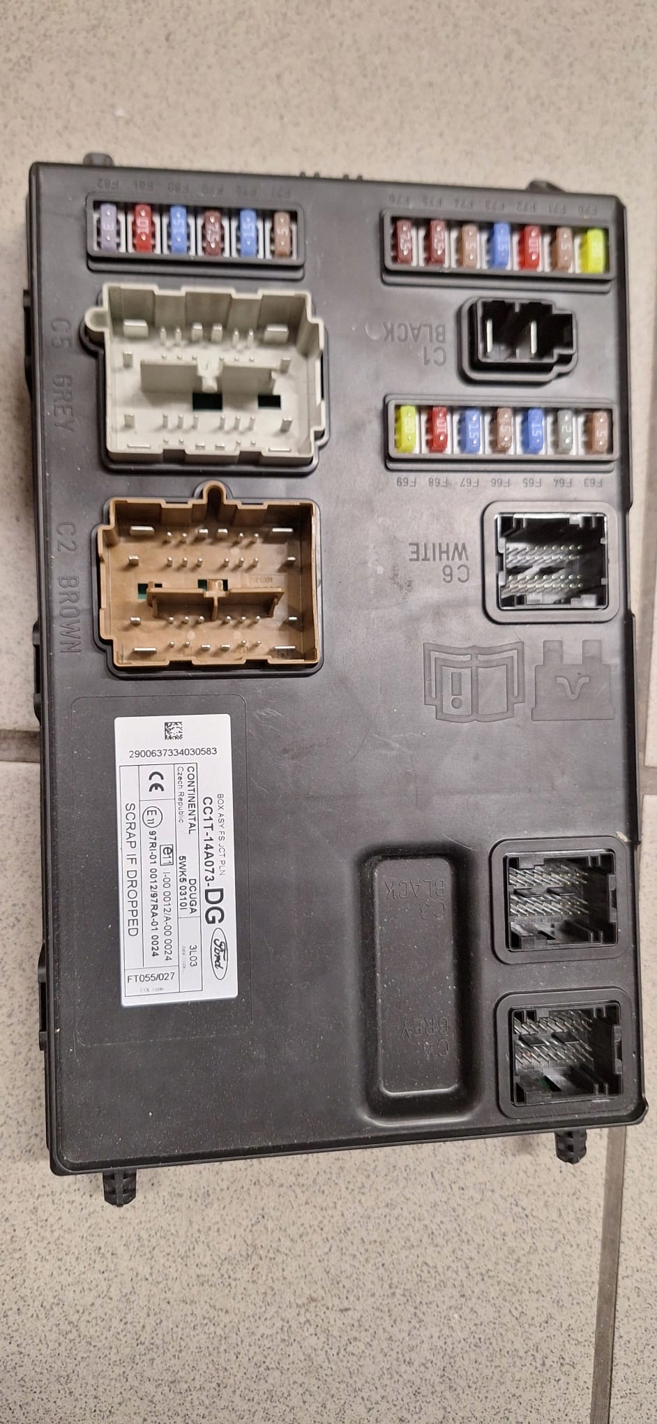 Skrzynka bezpieczników Ford OE 2019449 za 1790.00PLN z Kwidzyn ...