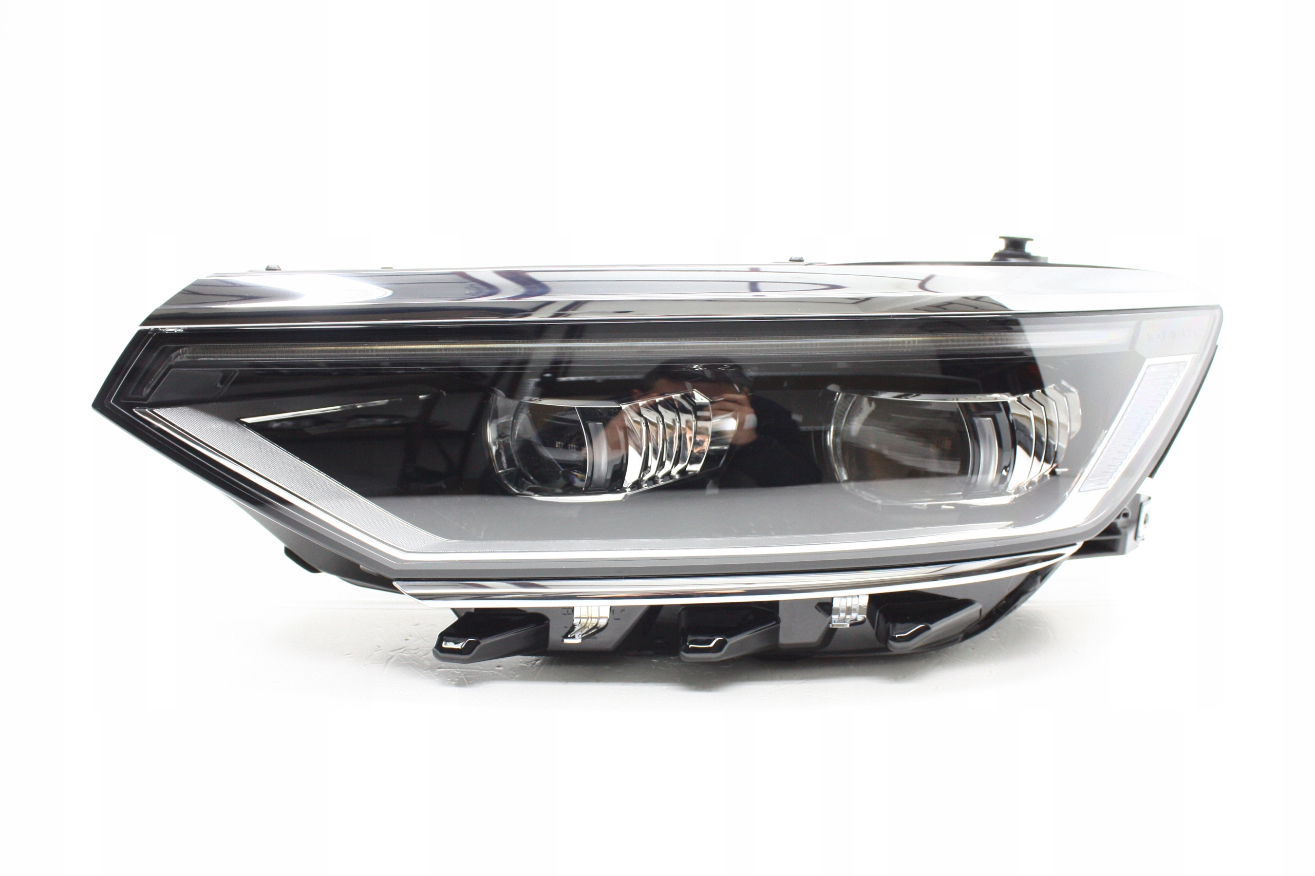 Нова ліва лампа FULL LED MATRIX BEAM VW PASSAT B8 купить в Украине на ...