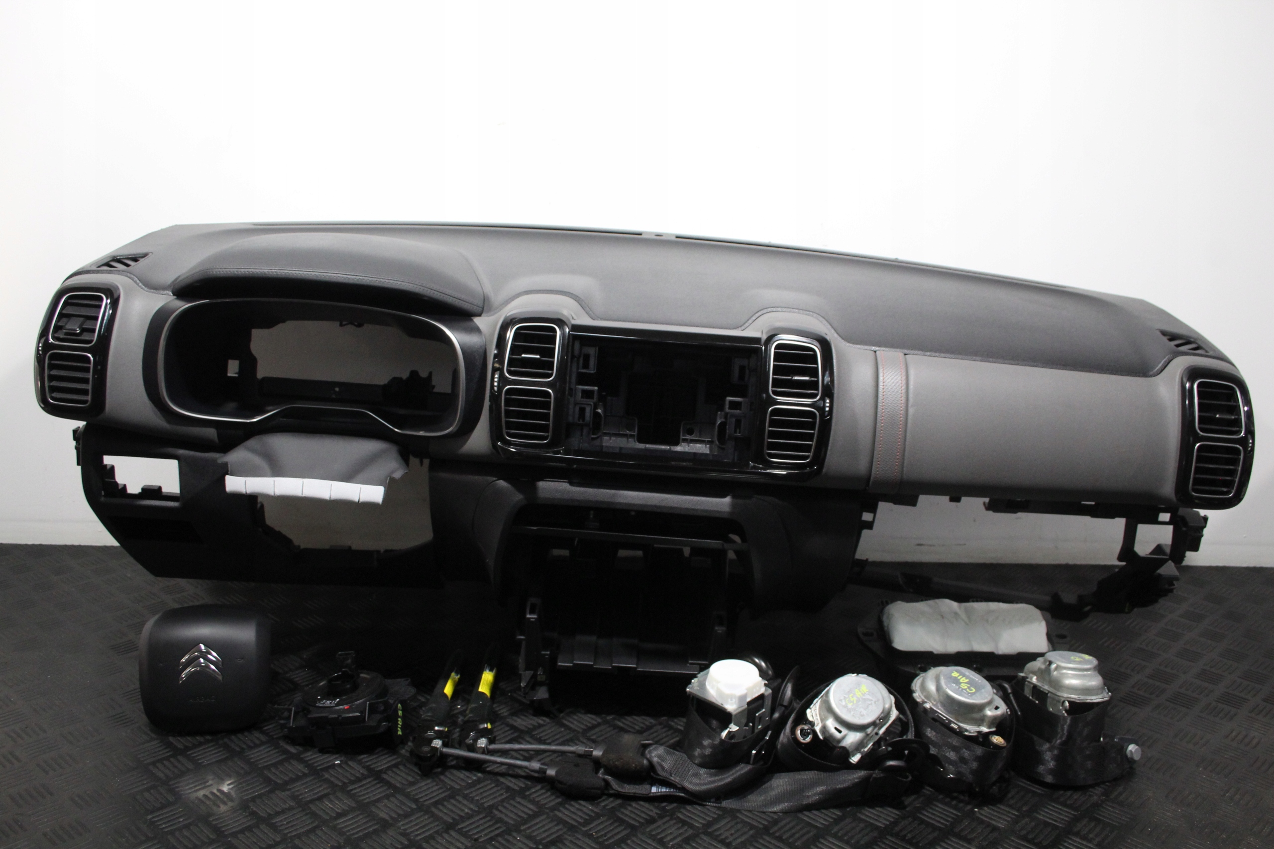 DESKA KONSOLA AIRBAG PODUSZKI CITROEN C5 AIRCROSS za 3999 zł z JAWORZE ... DESKA KONSOLA AIRBAG PODUSZKI CITROEN C5 AIRCROSS za 3999 zł z JAWORZE ...