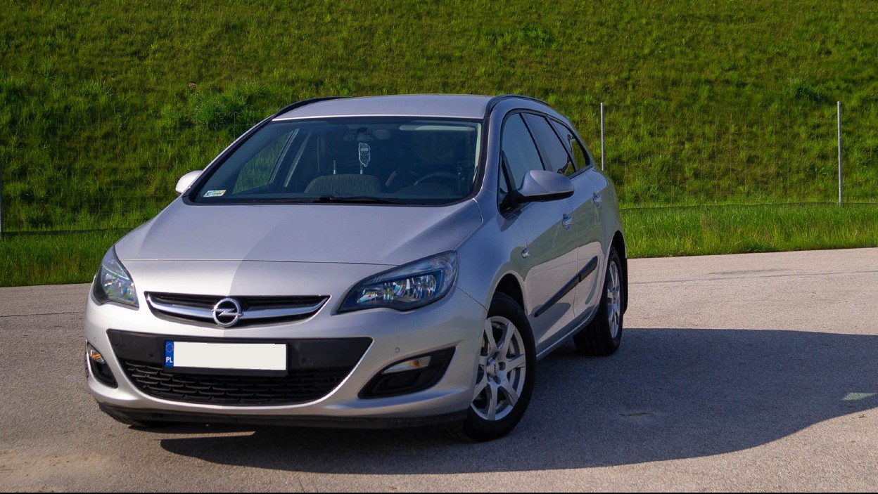 Használt Opel Astra J - előnyök és hátrányok - Allegro