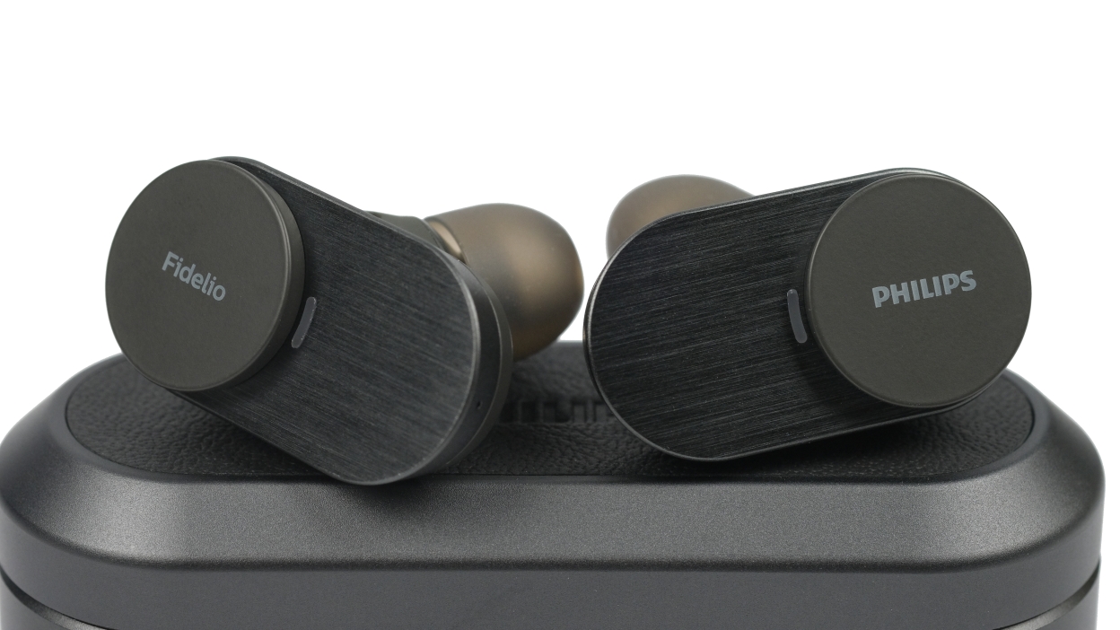Test słuchawek Philips Fidelio T1 – audiofilskie dokanałówki TWS ...