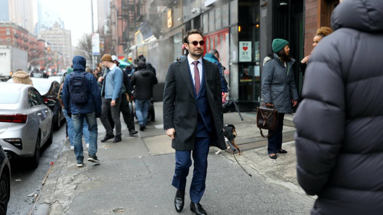 Nowe zdjęcia zza kulis serialu "Daredevil: Born Again"! Kogo całuje ...