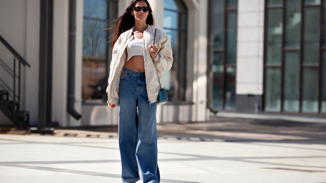 Jakie spodnie na wiosnę 2024? Te modele będziemy nosić na okrągło ...