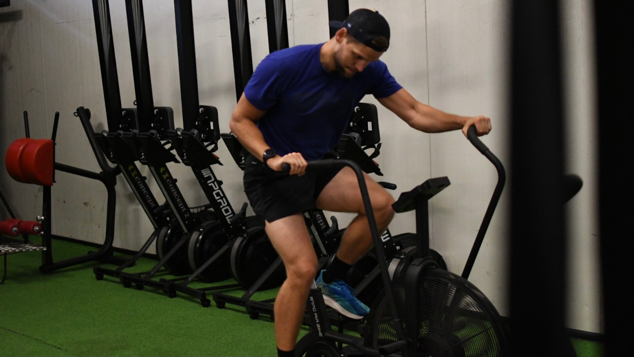 Na czym polega i czemu służy trening HIIT? - Allegro.pl