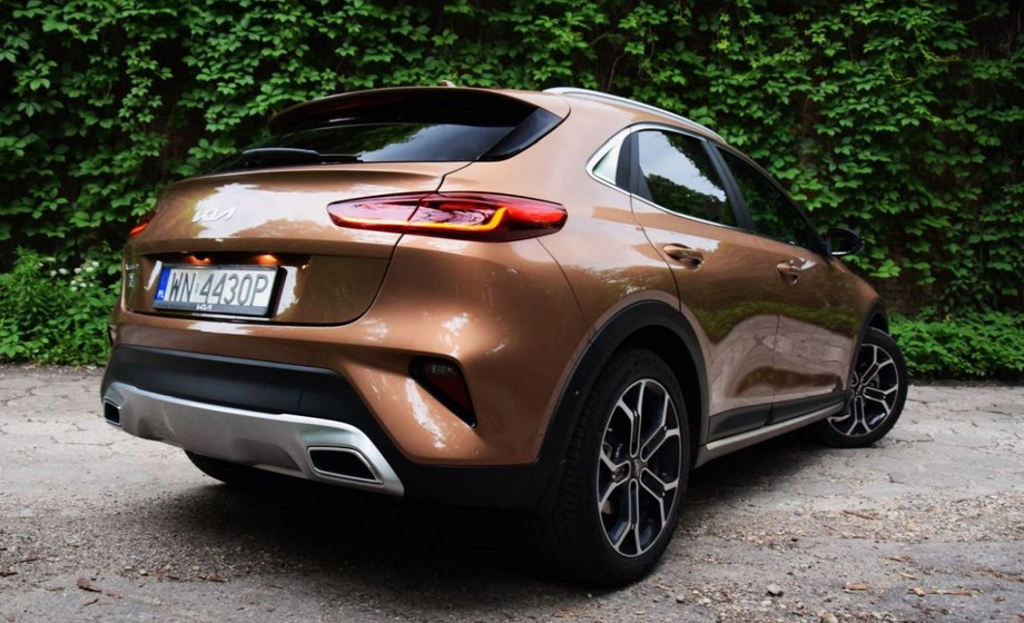 Mechanik radzi: Czy warto wybrać Kia XCeed w 2025? Opinie ekspertów, wady i zalety - Allegro.pl