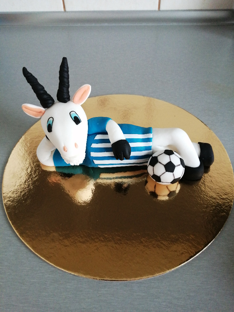 Lech Poznań na tort cukrowy koziołek maskotka | Chodzież | Kup teraz na ...