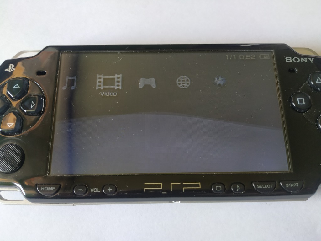 Konsola PSP 2004 Slim / Sprawna / Czytaj Opis | Nowy Sącz | Kup teraz ...