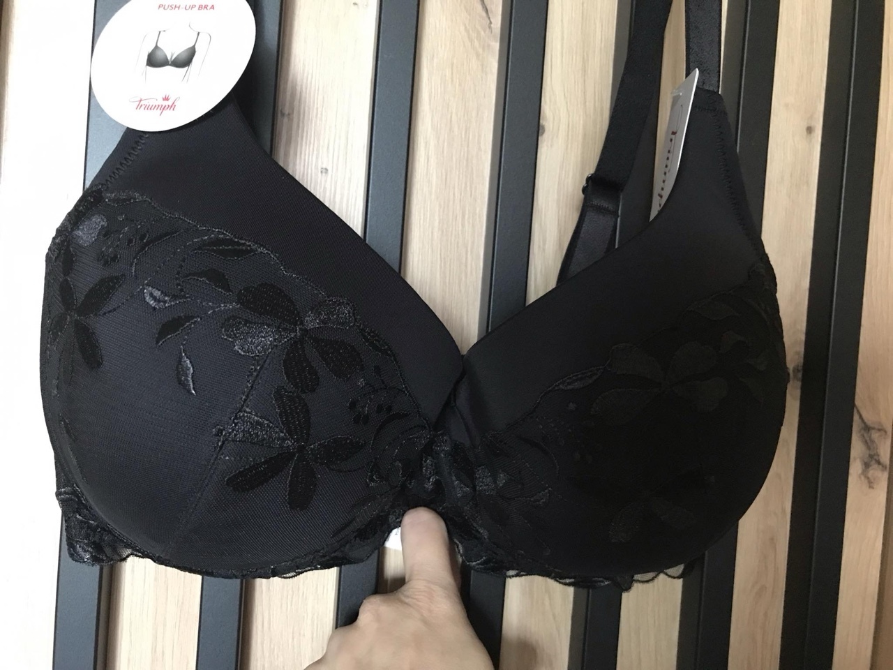 Biustonosz 75 G Triumph Sexy Angel Spotlight Whu X Czarny Warszawa Kup Teraz Na Allegro Lokalnie