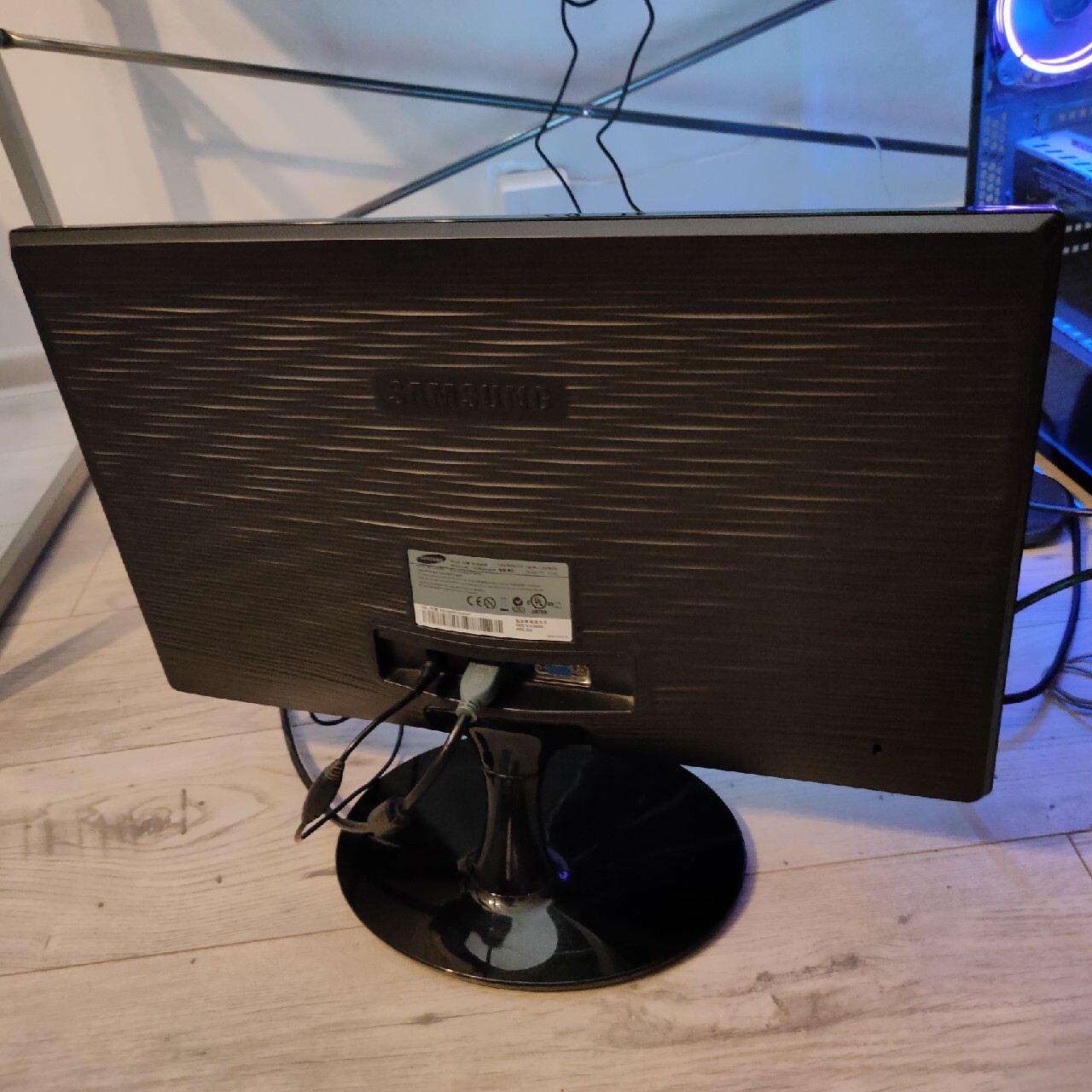 Monitor Samsung SyncMaster S22B300 | Sosnowiec | Kup teraz na Allegro ...