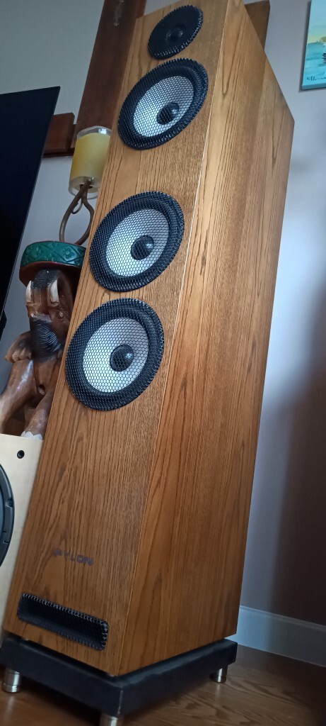 Kolymny PYLON RUBY 30 stan igła | Kraków | Kup teraz na Allegro Lokalnie