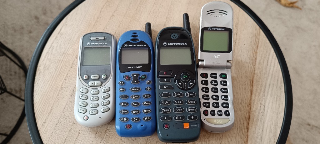 Stare telefony Motorola | Kraków | Kup teraz na Allegro Lokalnie