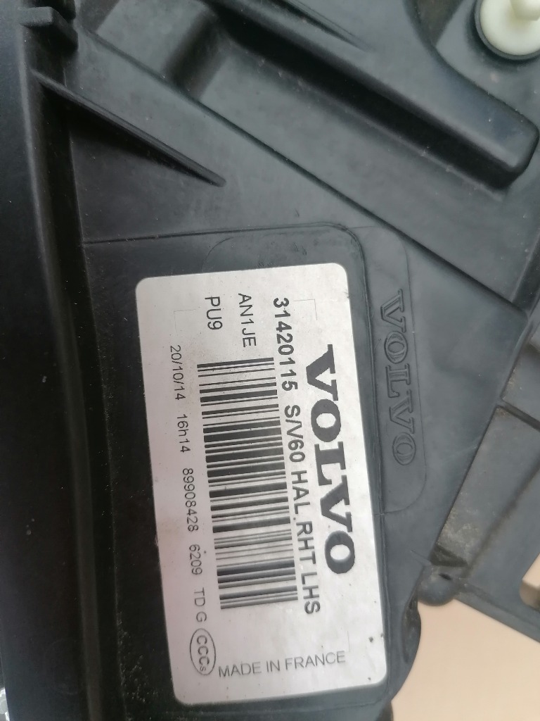 LAMPA VOLVO V60 S60 LIFT 13-18 LEWY PRZÓD 31420115 | Czarnków | Kup ...