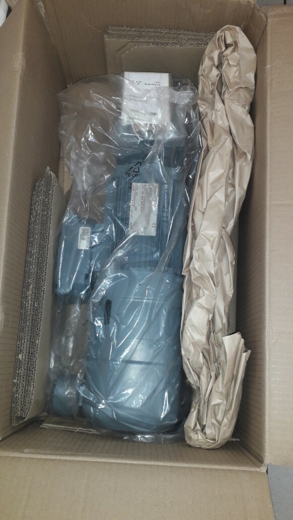 Motoreduktor walcowy SEW RF17 DRN80M4 BE1 TF AK8W | Sołtyków | Kup ...