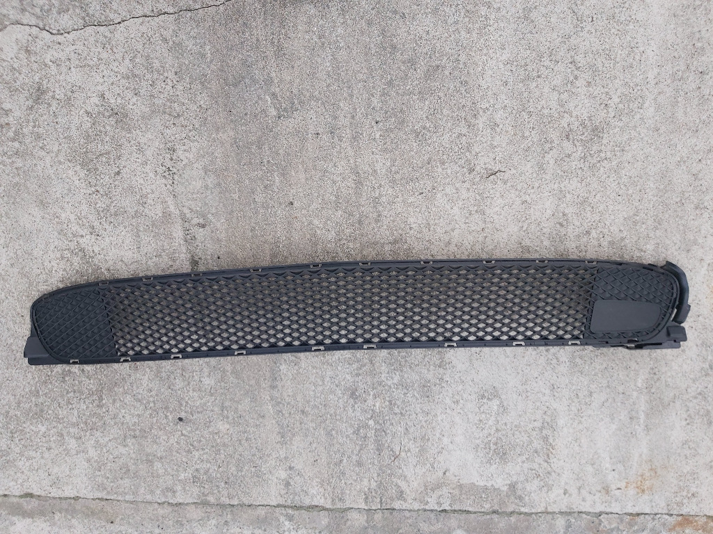 Mercedes W177 Kratka Środkowa Zderzaka 15361264 | Wyszków | Ogłoszenie ...