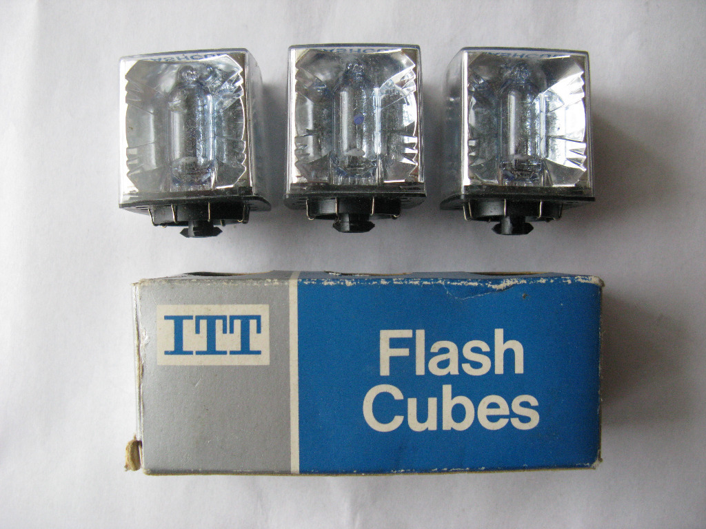 ITT Flash Cubes | Warszawa | Kup teraz na Allegro Lokalnie