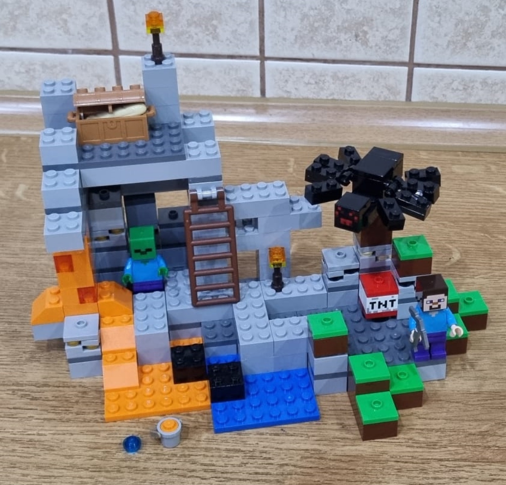 LEGO Minecraft 21113 Jaskinia | Jankowo Dolne | Kup teraz na Allegro ...