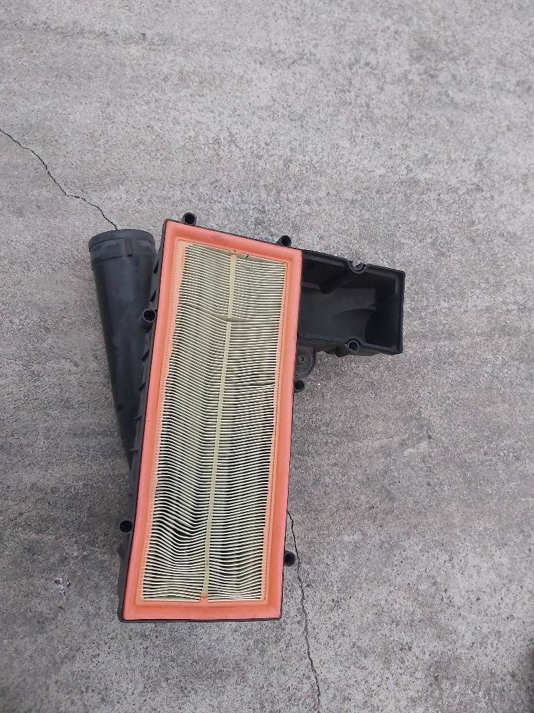 Obudowa Filtra powietrza VW Touran 1K0129607 K | Wyszków | Ogłoszenie ...