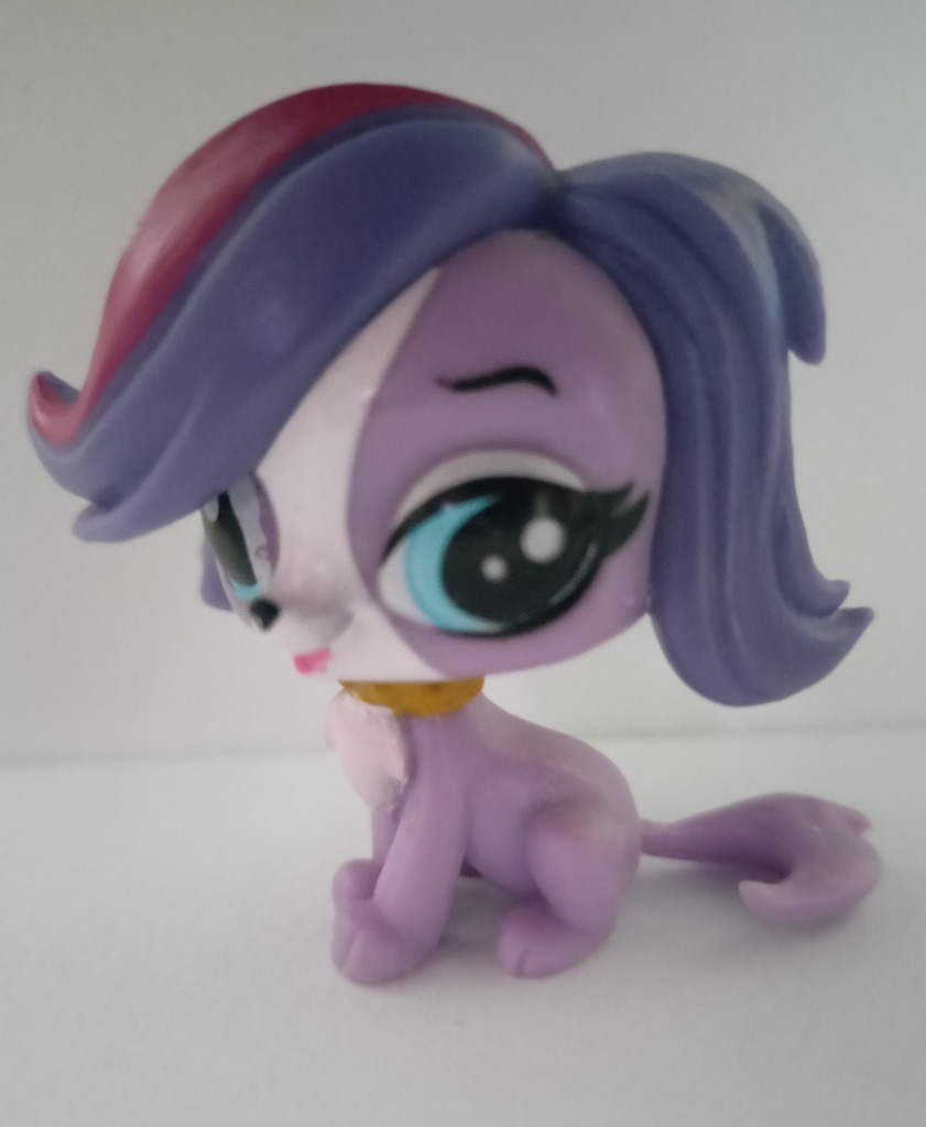 Figurka Littlest Pet Shop LPS fioletowy piesek | Boguchwała | Kup teraz ...