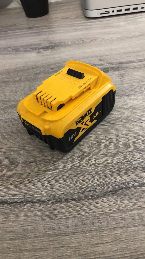 Akumulator DEWALT 18V 5Ah 2021 | Kraków | Kup teraz na Allegro Lokalnie