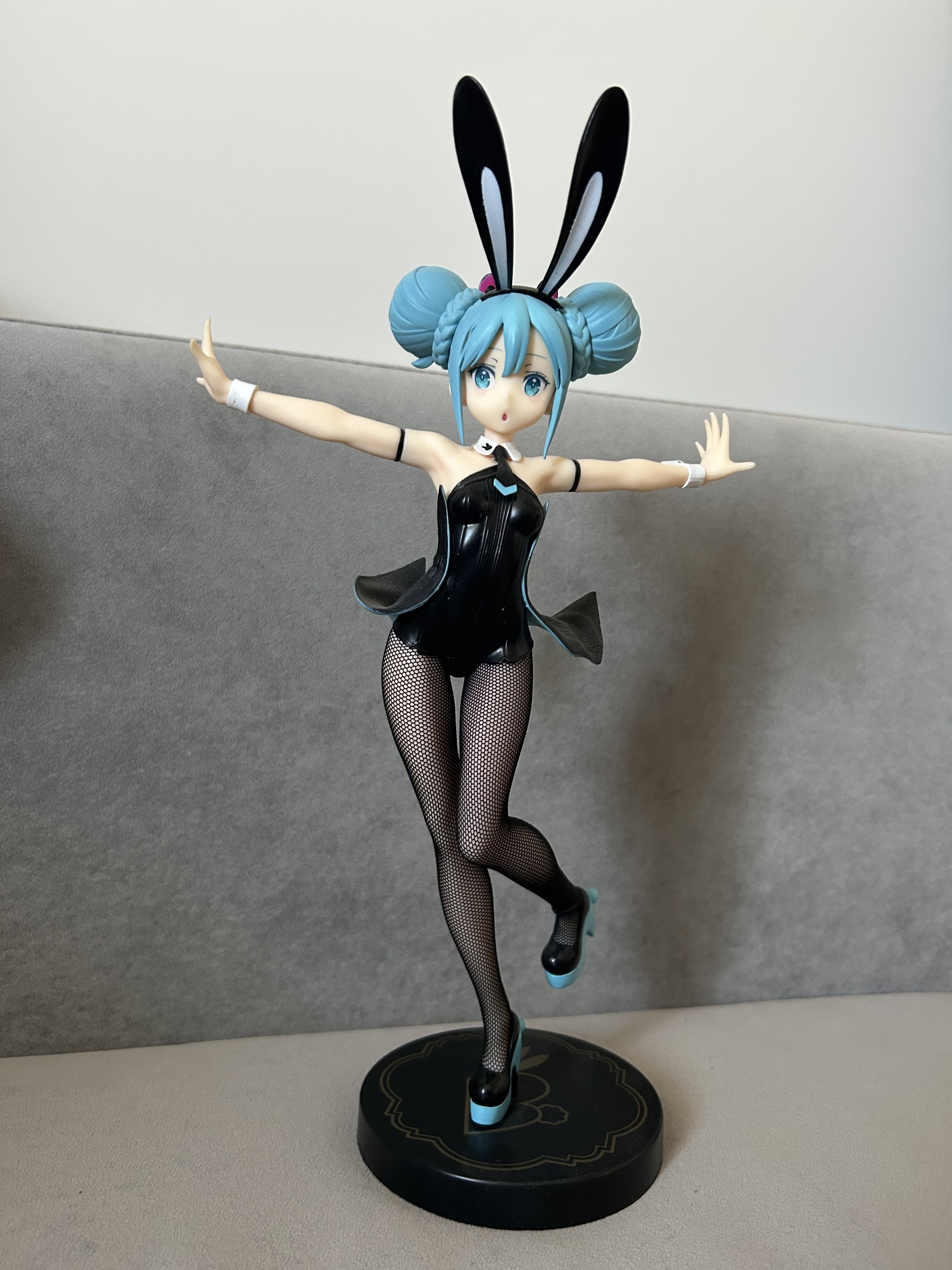 Hatsune Miku Figurka Bunny - Niska cena na Allegro.pl