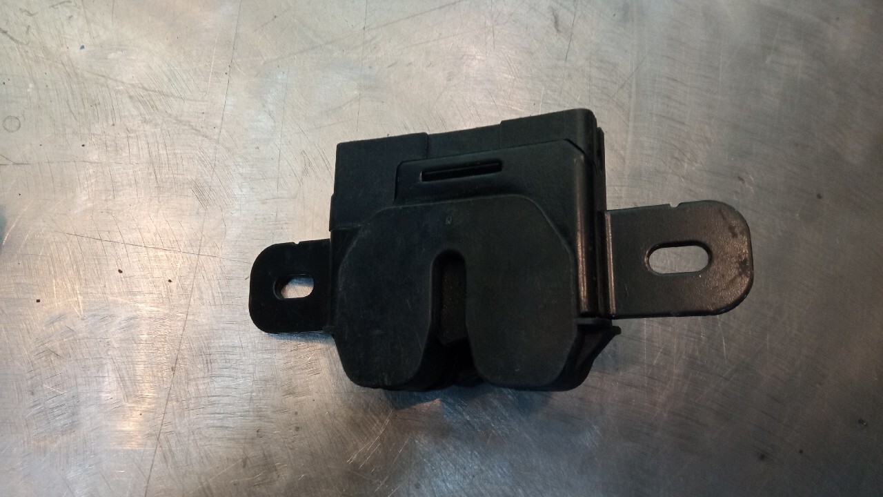 Volvo V40 S60 V60 XC60 zamek maski lewy 31425975 | Olsztyn | Ogłoszenie ...