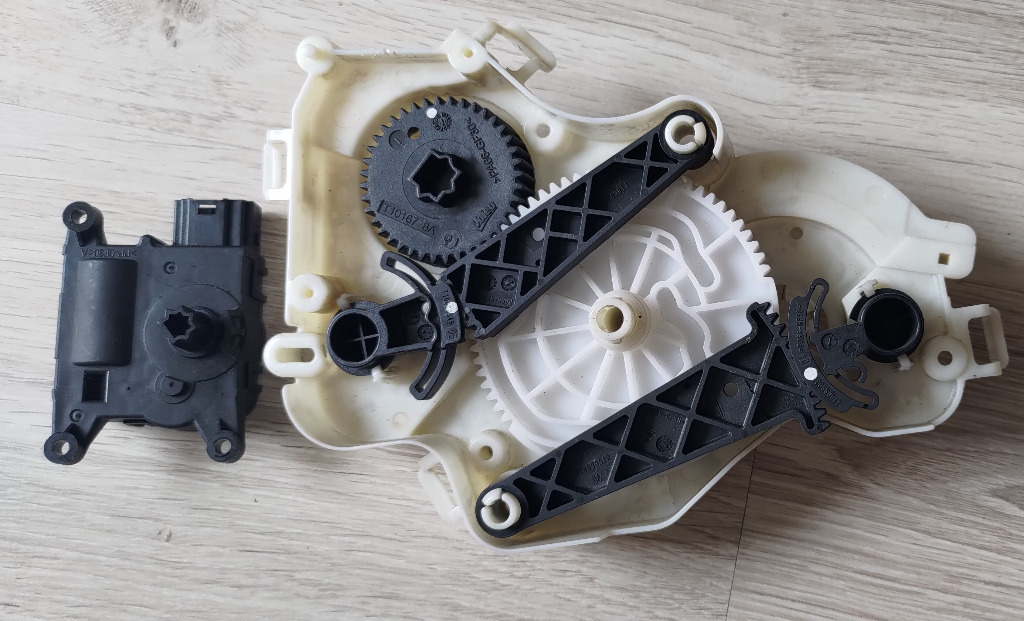 komplet dźwigienek aktywator Alfa Romeo Giulietta | Gliwice | Kup teraz ...