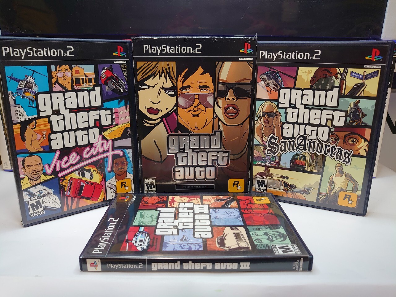 Grand Theft Auto GTA TRILOGY PS2 | Strzelno | Kup teraz na Allegro Lokalnie