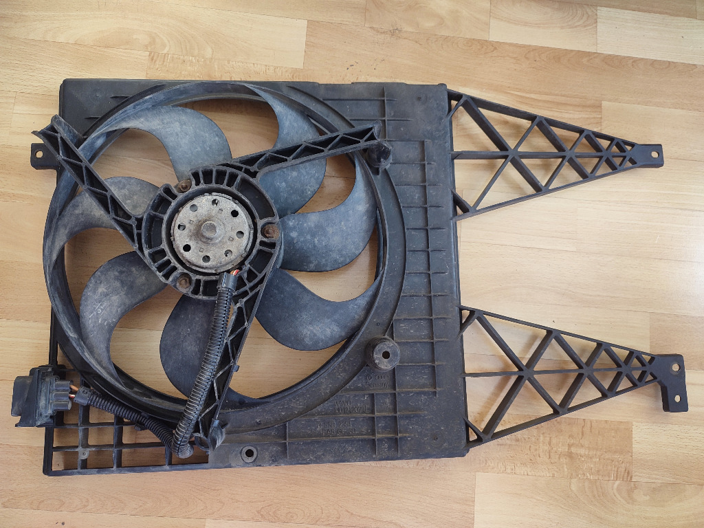 Wentylator chłodnicy z obudową 1J0 121 207 | Libiąż | Kup teraz na ...