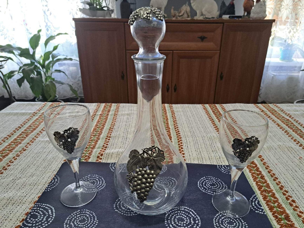 Karawaka plus dwa kieliszki | Zgorzelec | Licytacja na Allegro Lokalnie