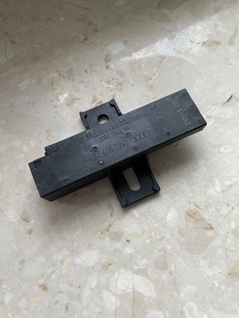 VW AUDI ANTENA KESSY 4M0907247A 4M0907247 4M0 907 | Kalinowo | Kup ...
